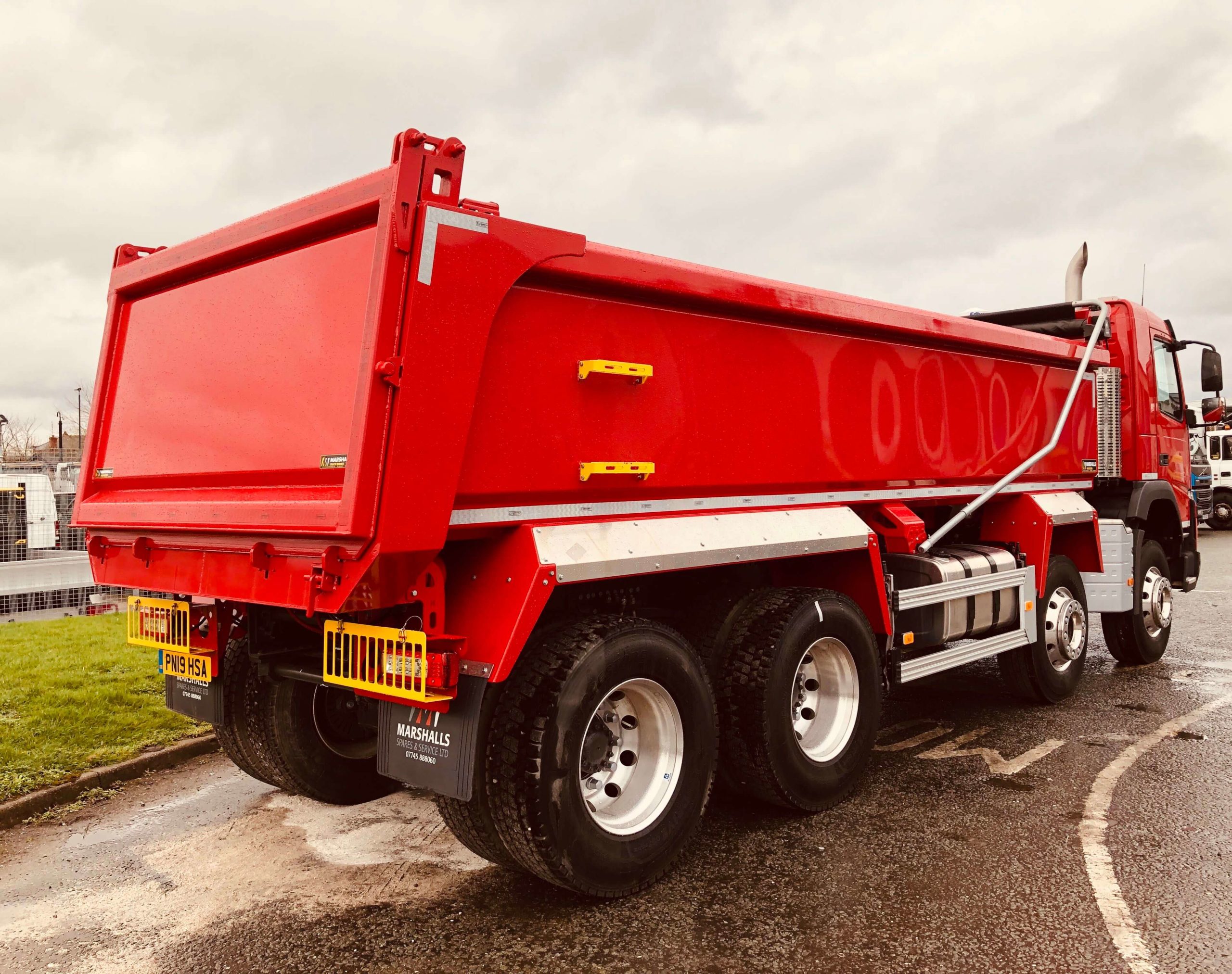 Tipper - Tarp & Tarpaulin Sheeting Systems