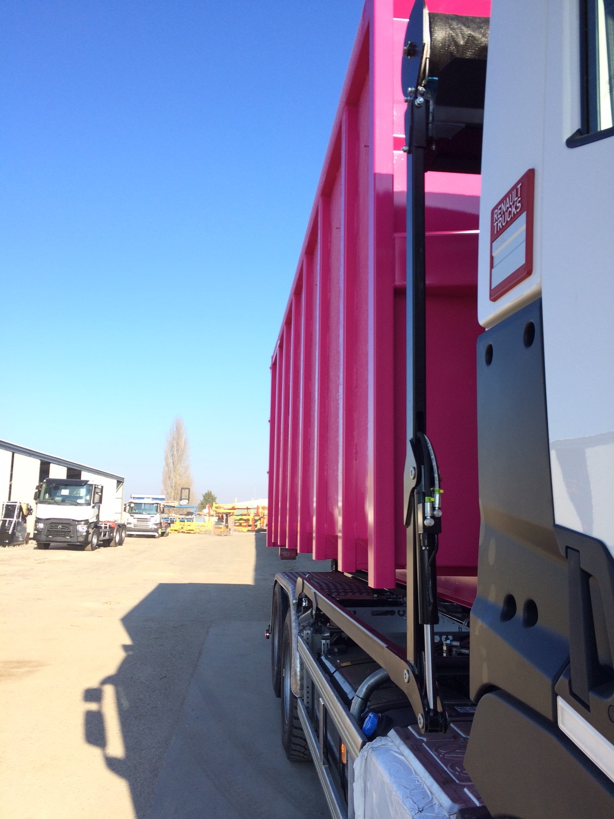 Hook Lift Sheeting Systems - Tarp Covers for Hookloaders