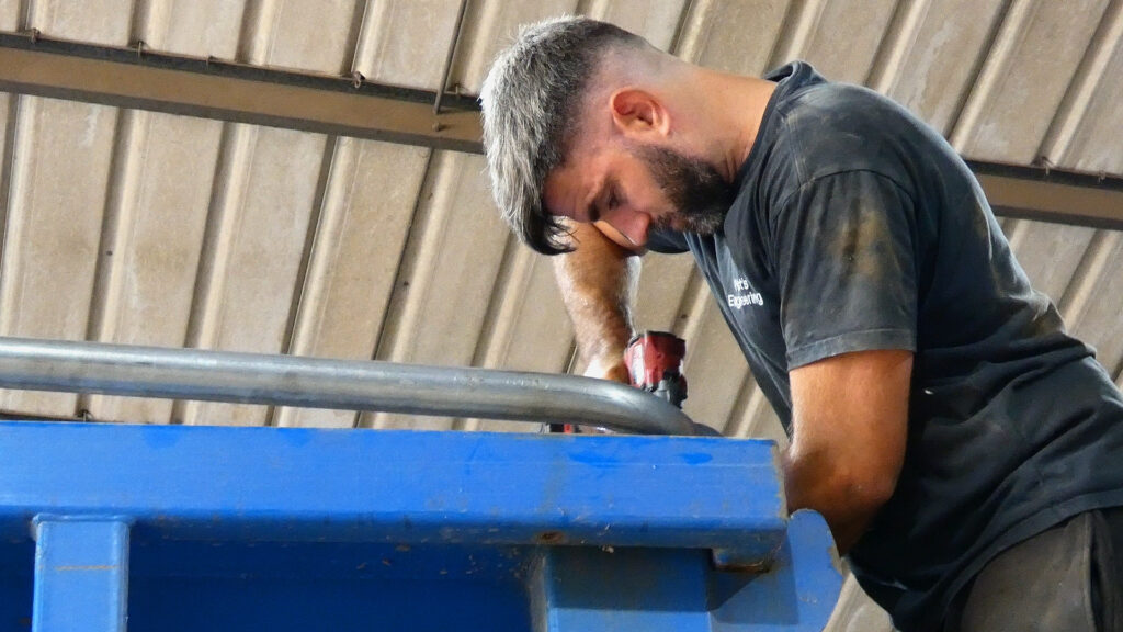 Did you know we instALL? | Tarpaulin Sheeting Systems